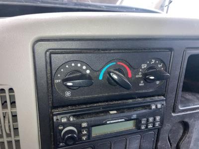 3545543C6 | International DURASTAR (4300) Heater & AC Temperature Control f