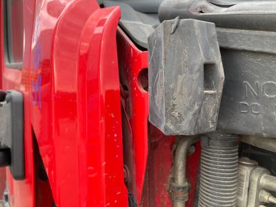 10041456 | Peterbilt 567 Hood Rest for Sale