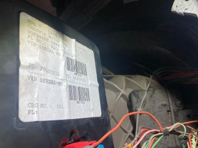 A22-76209-10 | Freightliner CASCADIA Speedometer Instrument Cluster for Sal
