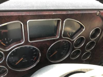 Mack GU713 Speedometer Instrument Cluster for Sale