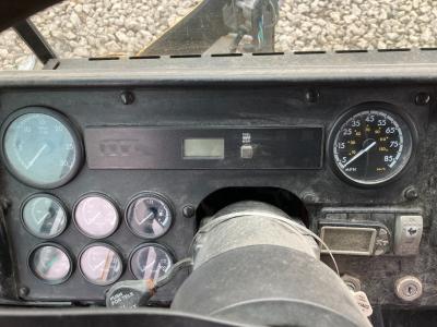 62204777 | Thomas SAF-T-LINER MVP-EF Speedometer Instrument Cluster for Sal