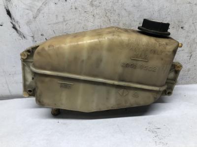 2002105C2 | International 4900 Radiator Overflow Bottle for Sale