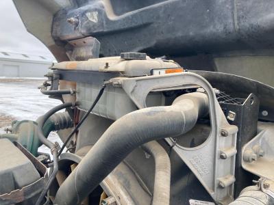 Volvo VT Radiator Overflow Bottle for Sale