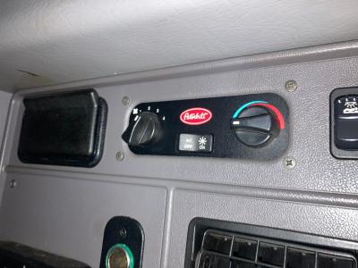 Peterbilt 386 Sleeper Control for Sale