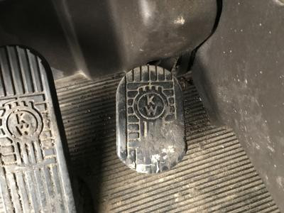 Kenworth T800 Foot Control Pedal for Sale