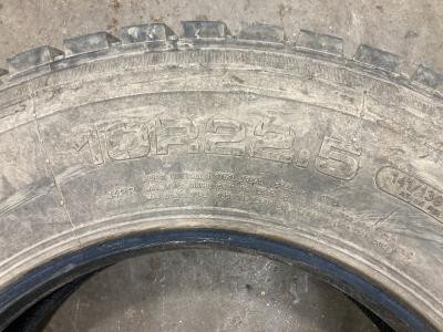 Ford CF6000 Tire for Sale