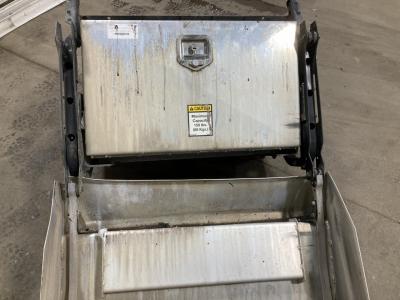 Volvo VT Tool Box for Sale