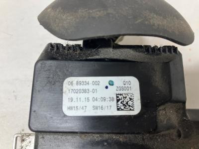 06-89334-002 | Freightliner CASCADIA Turn Signal/Column Switch for Sale