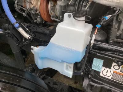R86-1015 | Kenworth T680 Windshield Washer Reservoir for Sale