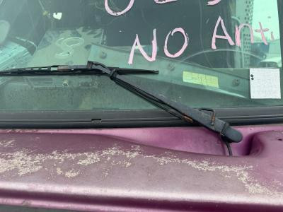 Western Star Trucks 4900EX Windshield Wiper Arm for Sale