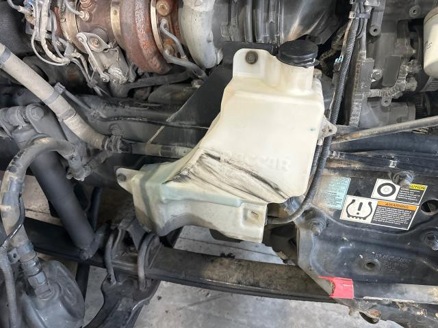 Kenworth T680 Windshield Washer Reservoirs for Sale