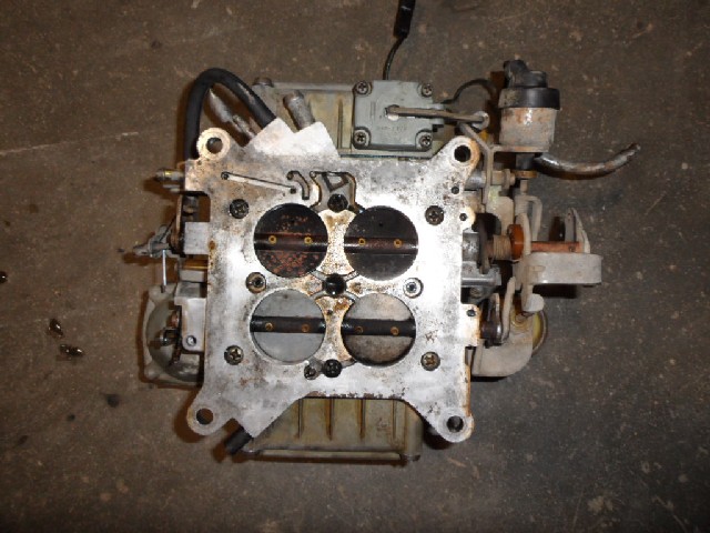 6R4126B | International 392 Carburetor for Sale