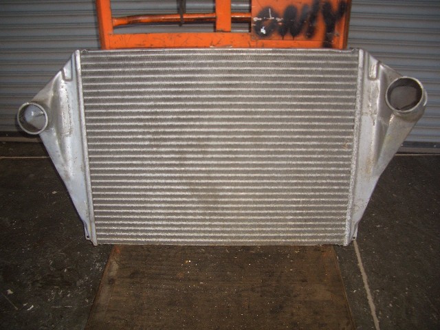 1003271 | Ford LTA9000 Charge Air Cooler (ATAAC) for Sale