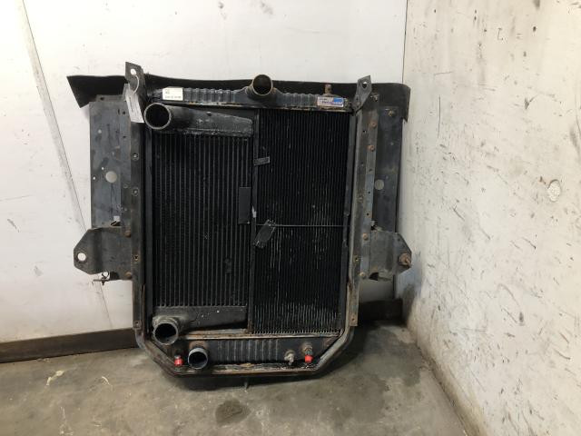 International 4700 Heavy Duty Semi Truck Parts for Sale