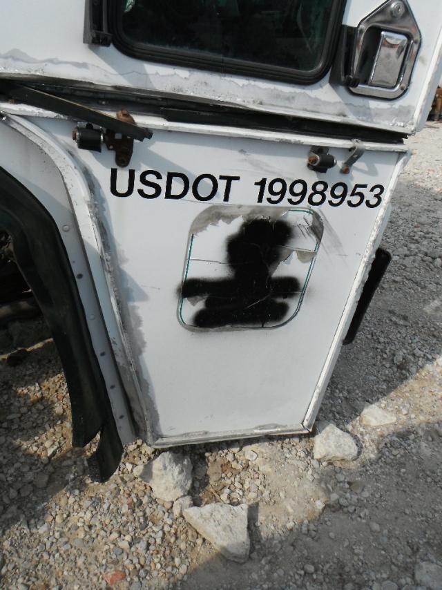 Peterbilt 320 LCF Door for Sale