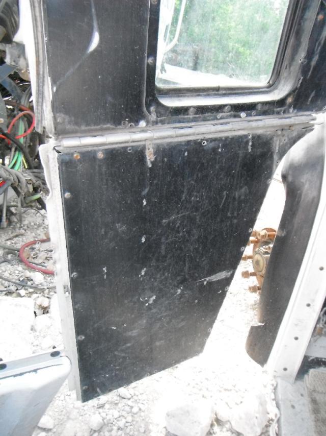 Peterbilt 320 LCF Door for Sale