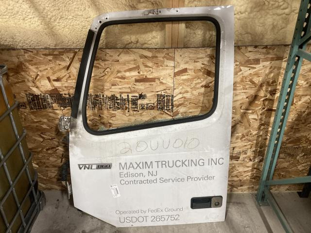 Volvo VNL Doors for Sale