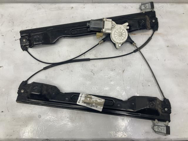 Kenworth T680 Front Door Window Regulators for Sale