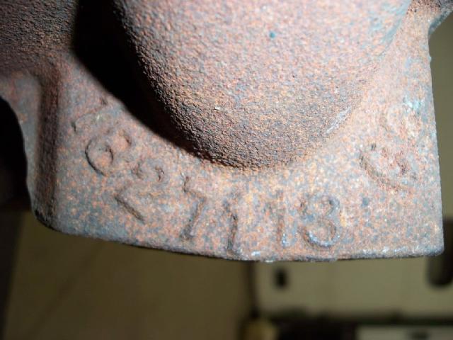 1827113C2 | International DT530E Engine Cylinder Head for Sale