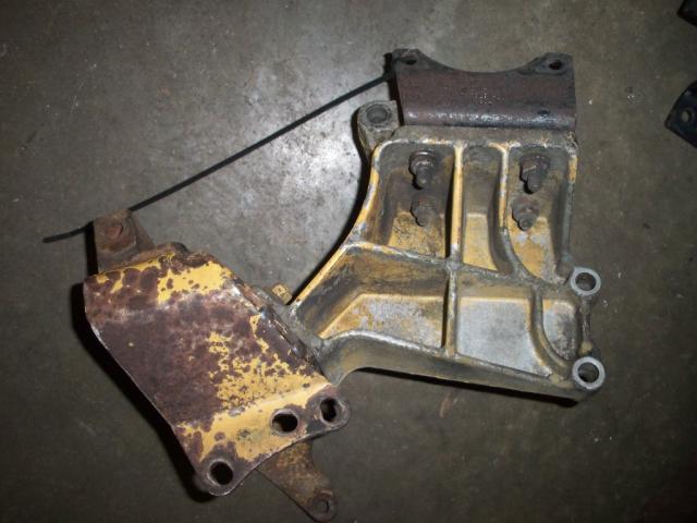 7E7623 | CAT 3406E 14.6L Mounts for Sale