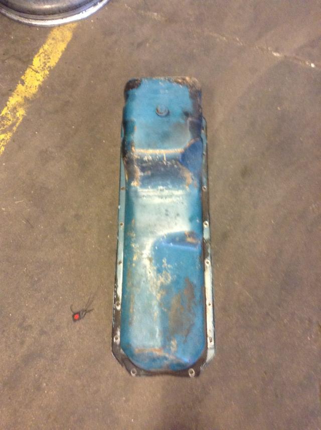1832249C91 | International DT570 Engine Oil Pan for Sale