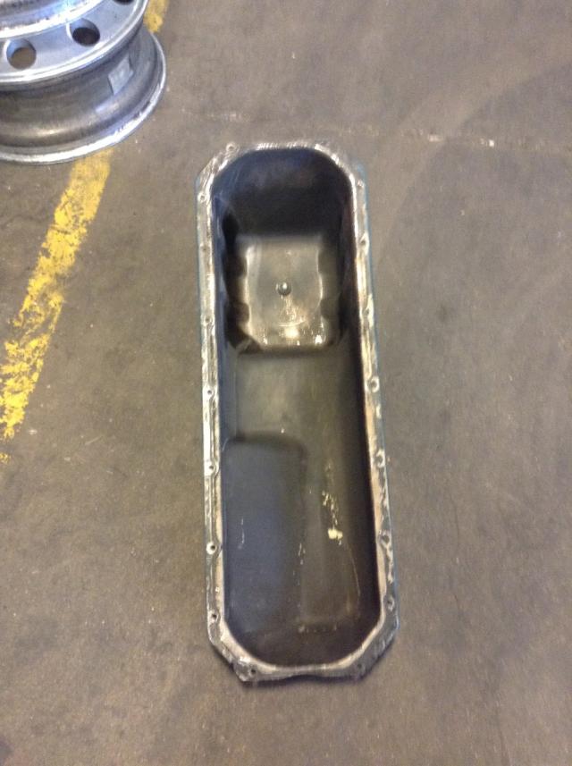 International DT570 Oil Pan for Sale