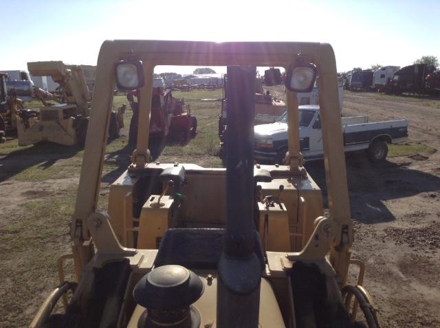 AT139661 | John Deere 755B ROPS for Sale