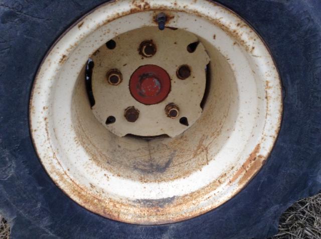 Ditch Witch 4010 Tire and Rim for Sale