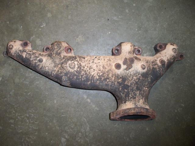 C3TE9430B | Ford 534 Exhaust Manifold for Sale