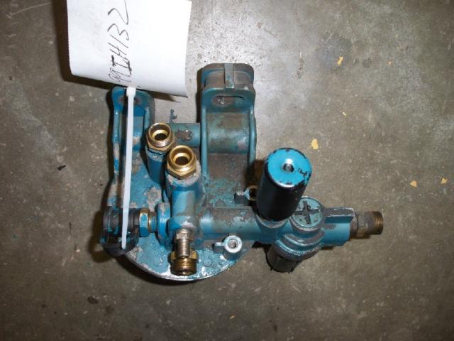 International DT466E Fuel Filter Base for Sale