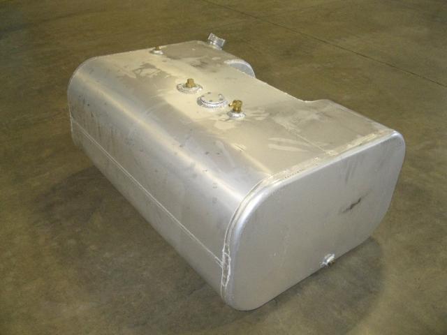 1609826C92 | International 4900 Fuel Tank for Sale
