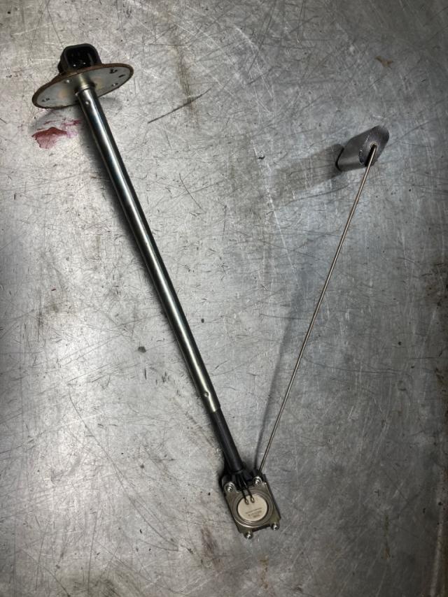 5509-10020-01 A | Peterbilt 386 Fuel Tank Sending Unit for Sale