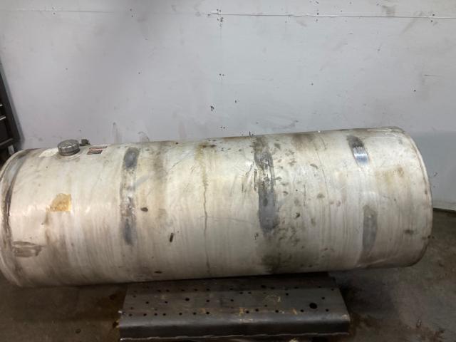 NO TAG | Volvo VNL Fuel Tank for Sale