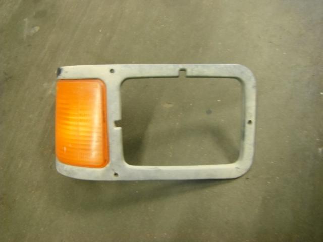 F6HB13215A | Ford F800 Headlamp for Sale