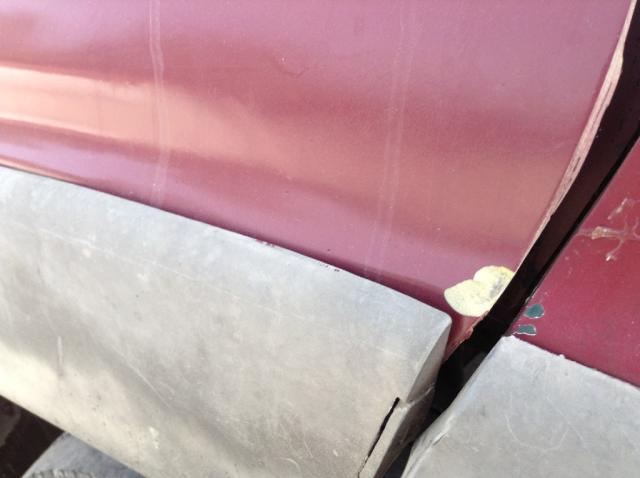 F1HT-16000-RA | Ford L9000 Hood for Sale