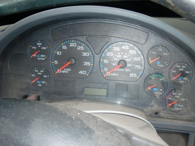 3576990C94 | International 7600 Speedometer Instrument Cluster for Sale