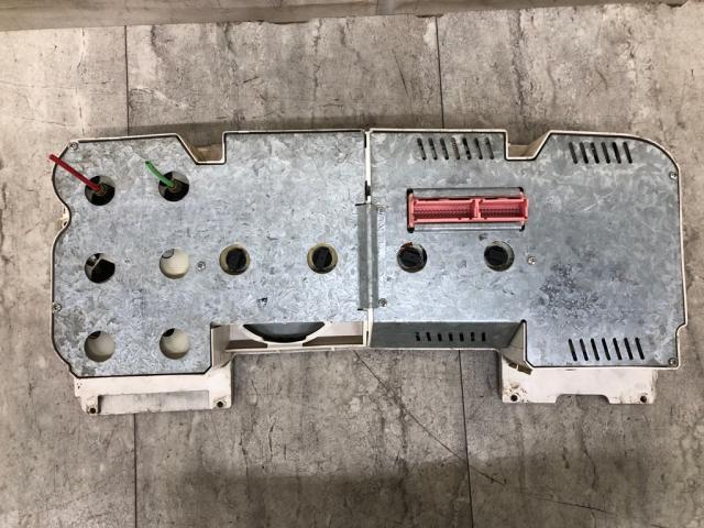 A22-48313-000 | Freightliner C112 CENTURY Speedometer Instrument Cluster fo