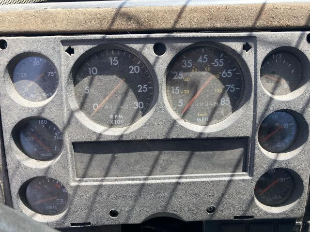 Freightliner FL70 Speedometer Instrument Clusters for Sale
