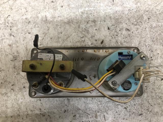 A22-39114 | Freightliner FLD120 Speedometer Instrument Cluster for Sale