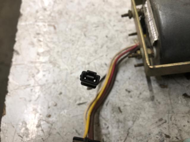 A22-39114 | Freightliner FLD120 Speedometer Instrument Cluster for Sale
