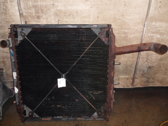 WWS2300013479 | Western Star Trucks 5900 Radiator for Sale