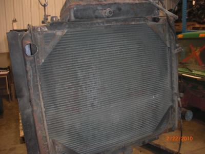 2AC00027 | Freightliner CLASSIC XL Radiator for Sale