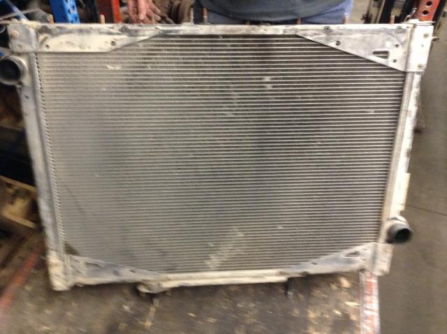 F1HT8009VB | Ford L9000 Radiator for Sale