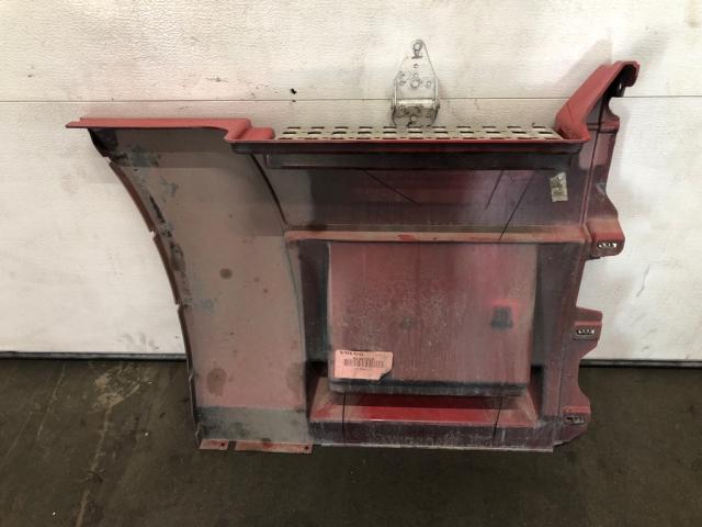82487059 | Volvo VNL Skirt for Sale