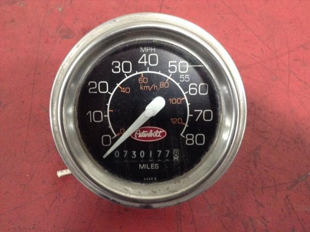 Peterbilt 385 Speedometer for Sale