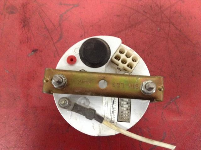 Peterbilt 385 Speedometer for Sale