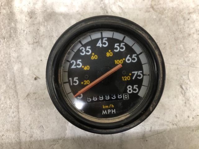 A22-38898 | Freightliner FLD112 Speedometer for Sale