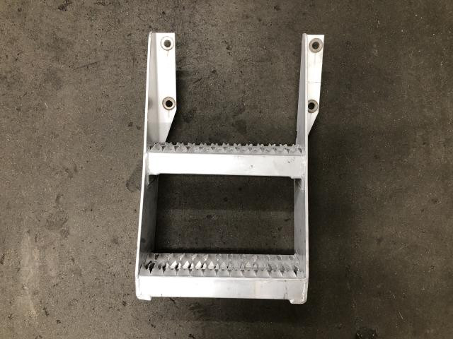 Peterbilt Steps (Frame, Fuel Tank, Faring) for Sale