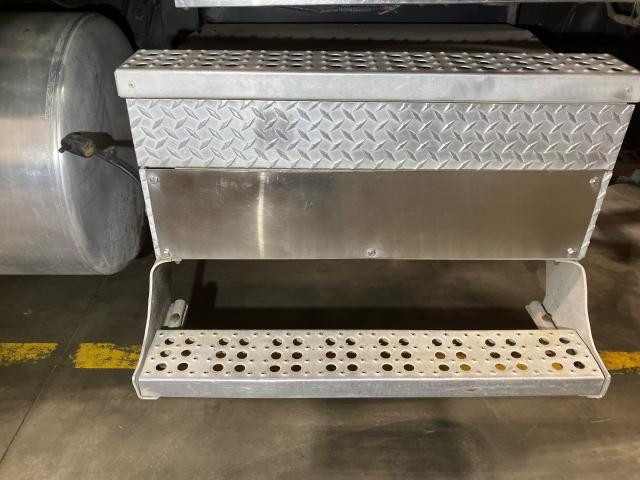 Freightliner CLASSIC XL Tool Boxes for Sale