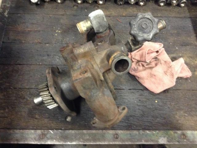 4926553 | Cummins ISM Engine Water Pump for Sale